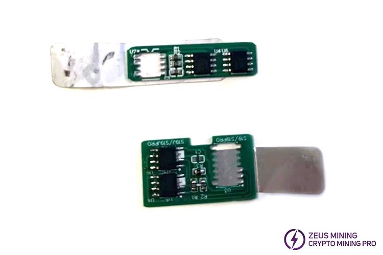 Antminer S19 temperature sensing board | Zeus Mining